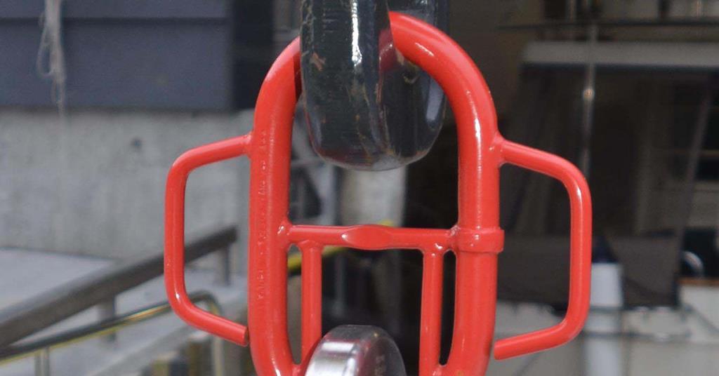 Henriksen online hook inspection course success | News | Maritime Journal