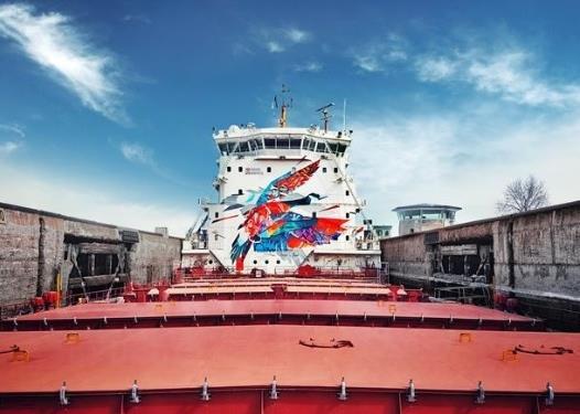 Lock entry system helps curb vessel damage | News | Maritime Journal