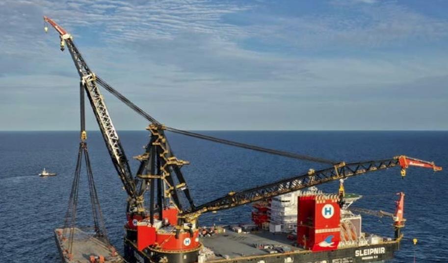 World’s largest crane vessel put to the test | News | Maritime Journal