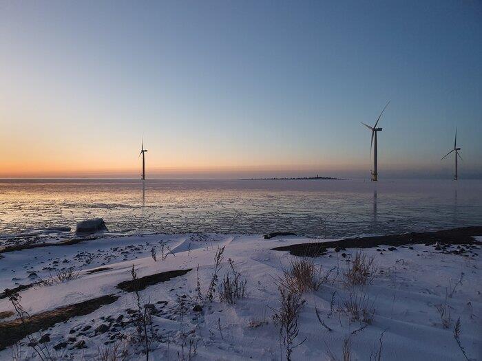 Frozen sea wind farm to be extended by 40 turbines | News | Maritime ...