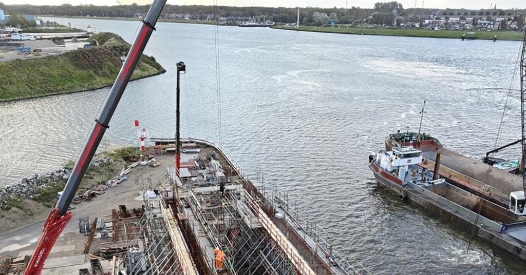 Ijmuiden sea lock project nears completion | News | Maritime Journal