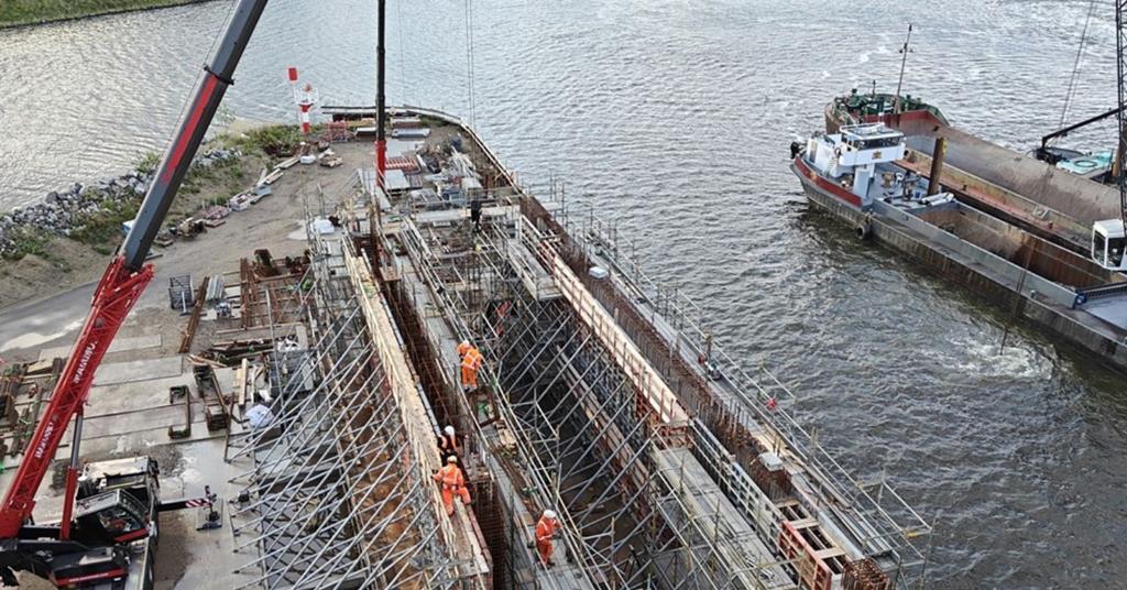 Ijmuiden sea lock project nears completion | News | Maritime Journal