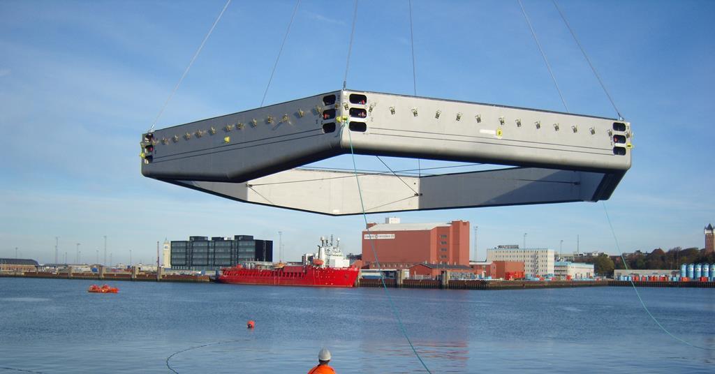 Hexagonal Cofferdam Meets Spudcan Challenge | News | Maritime Journal