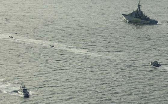 Royal Navy issues £10m 'Project Beehive' tender for unmanned boats ...