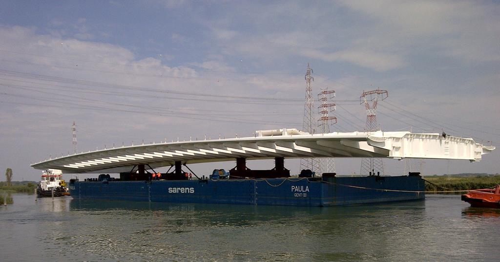 Barge innovation helps build Bordeaux bridge | News | Maritime Journal