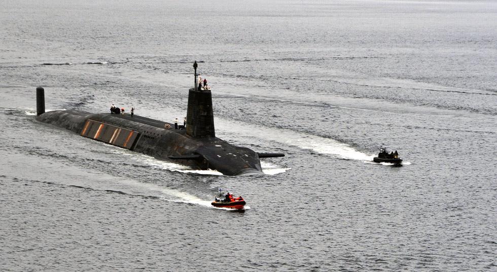 Nuclear sub spotted by dolphin seekers | News | Maritime Journal