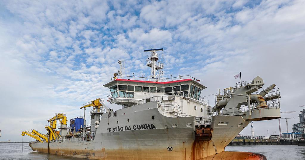 Belgian ports simultaneously dredged | News | Maritime Journal