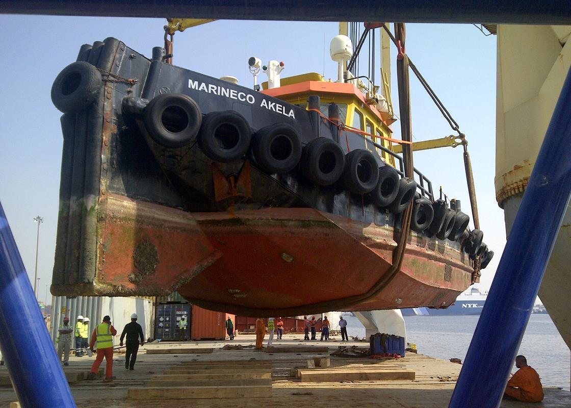 Lifting in tandem: two is better than one | News | Maritime Journal