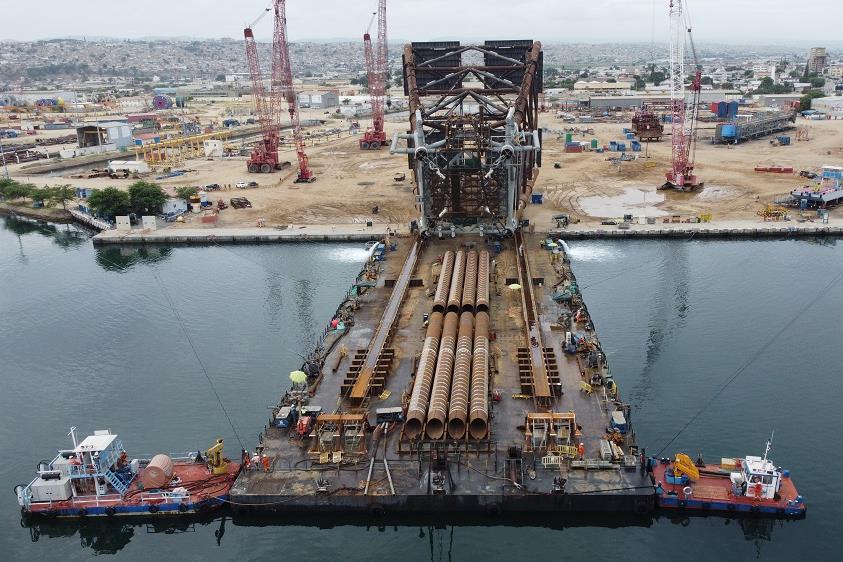 VIDEO: 2,200t jacket loadout completed by Sarens | News - Videos ...