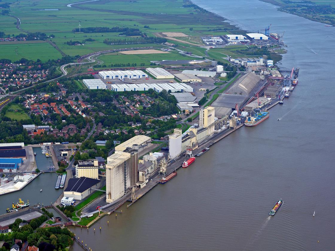 Port of Brake builds on bulk strengths | News | Maritime Journal