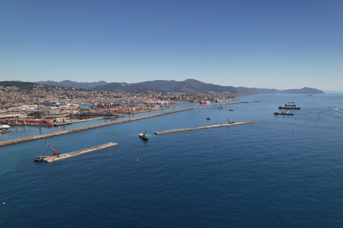 Genoa breakwater passes key installation milestone | News | Maritime ...