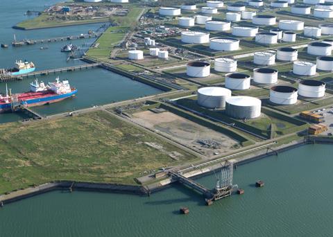 Rotterdam increases its crude oil capacity | News | Maritime Journal