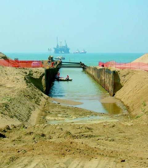 Landfall Works Complete Africa/Europe Pipeline Link | News | Maritime ...